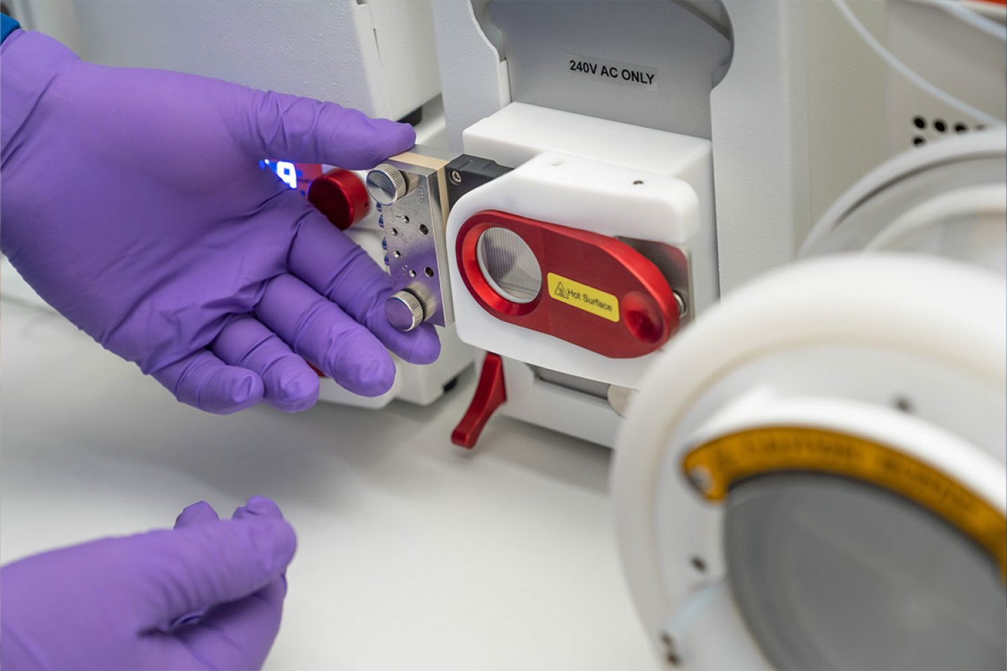 Asia Scale-Up Flow Chemistry System, by Syrris